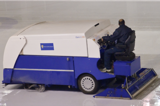 What Does A Zamboni In Hockey Do? Explained - Get Hyped Sports